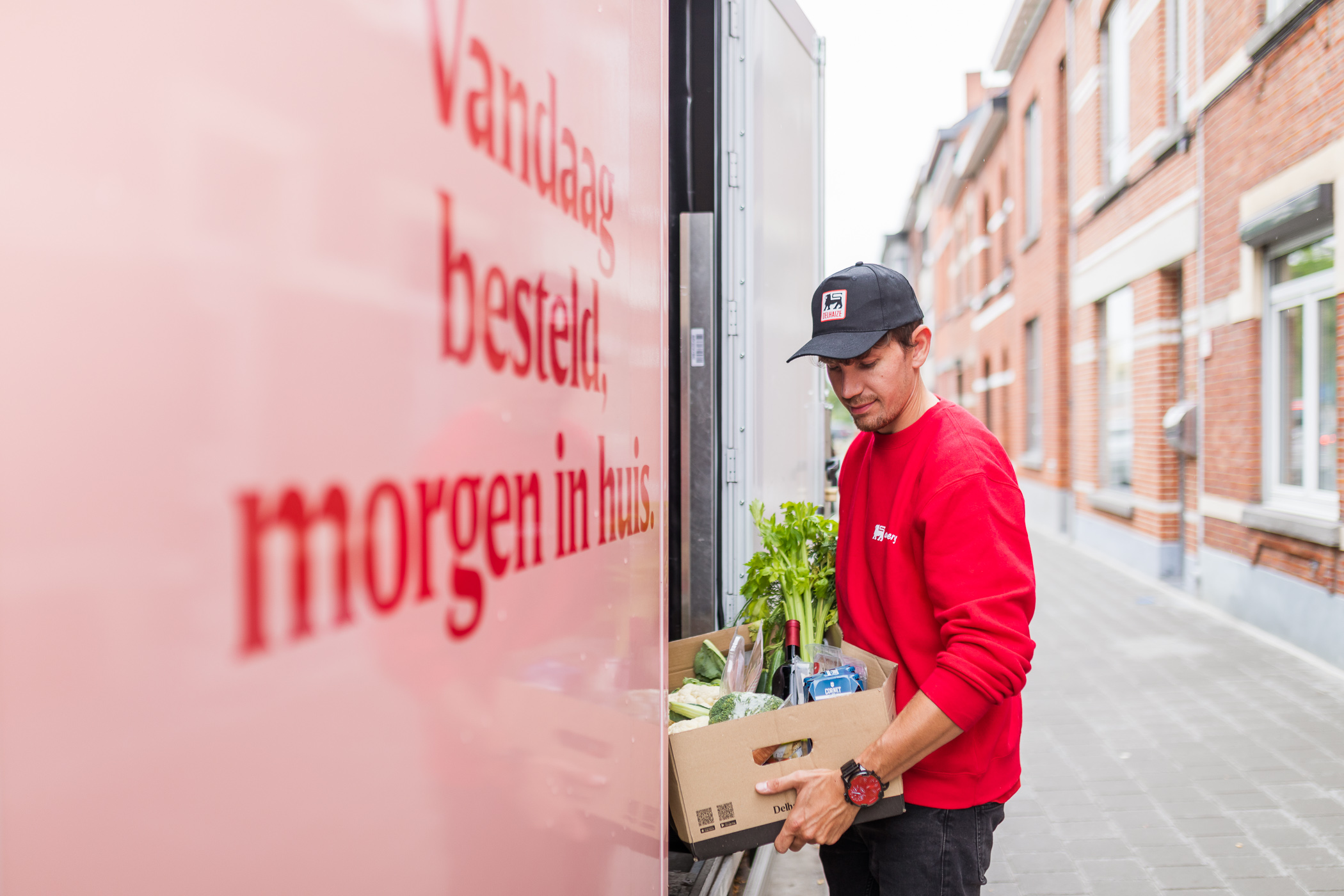 Eindejaarsdrukte bij Delhaize ook bij e-commerce: dagelijks 185.000 ...