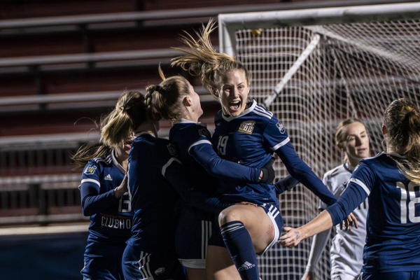 CW Announces Players of the Week CW Announces Players of the Week