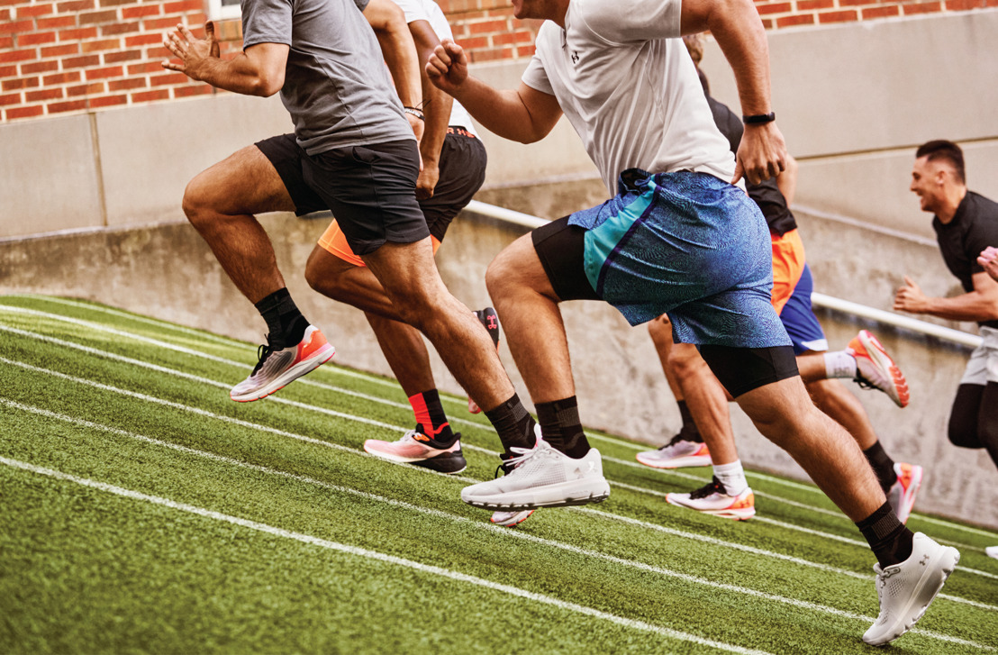 Run-to-Compete In The All New UA HOVR Phantom, 41% OFF