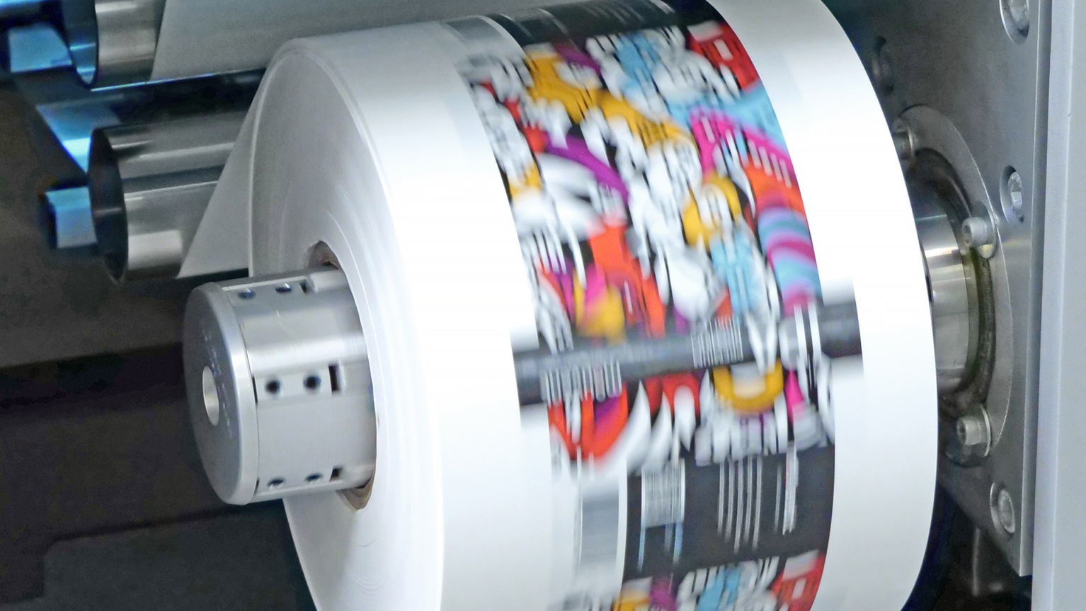 BOBST Mouvent LB701-UV digital label press demonstrates its value and ...