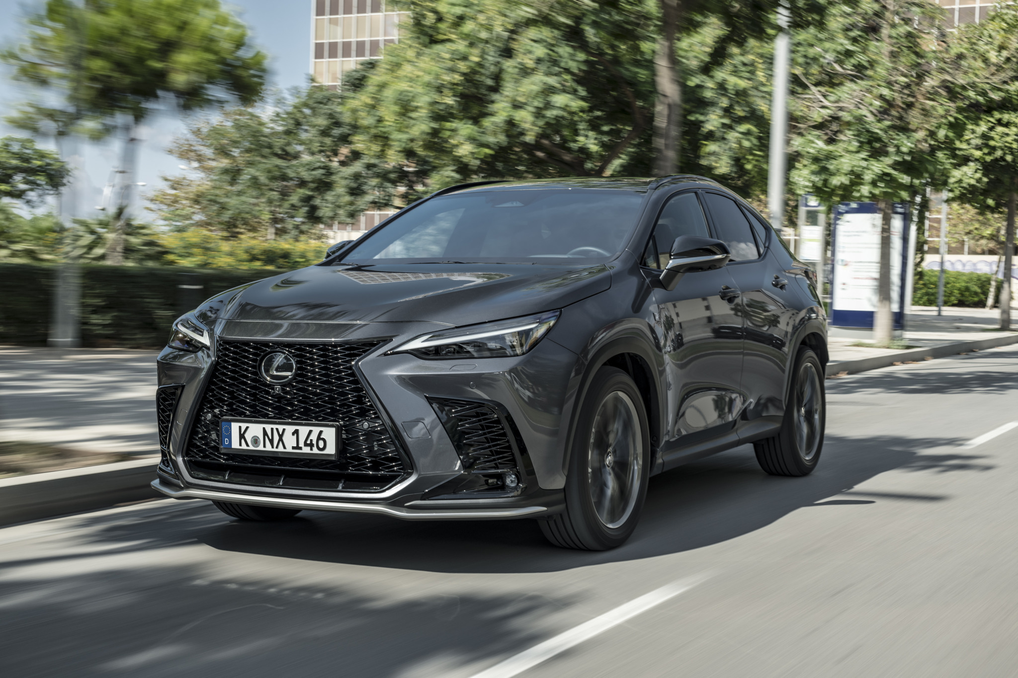 Découvrez le tout nouveau Lexus NX