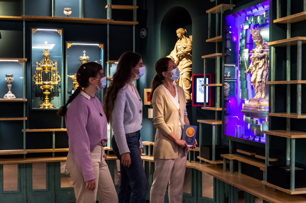 DIVA, museum voor diamant, juwelen en zilver