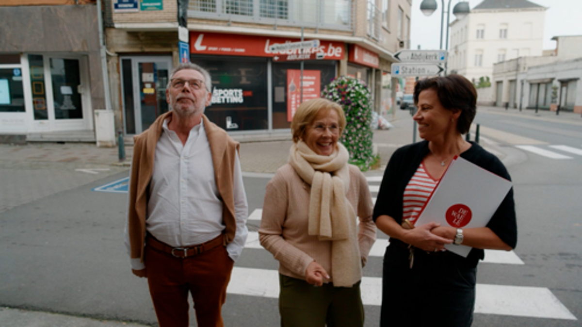 Verbouwen of verhuizen? Makelaar Kristien gaat de strijd aan met nieuwe ...