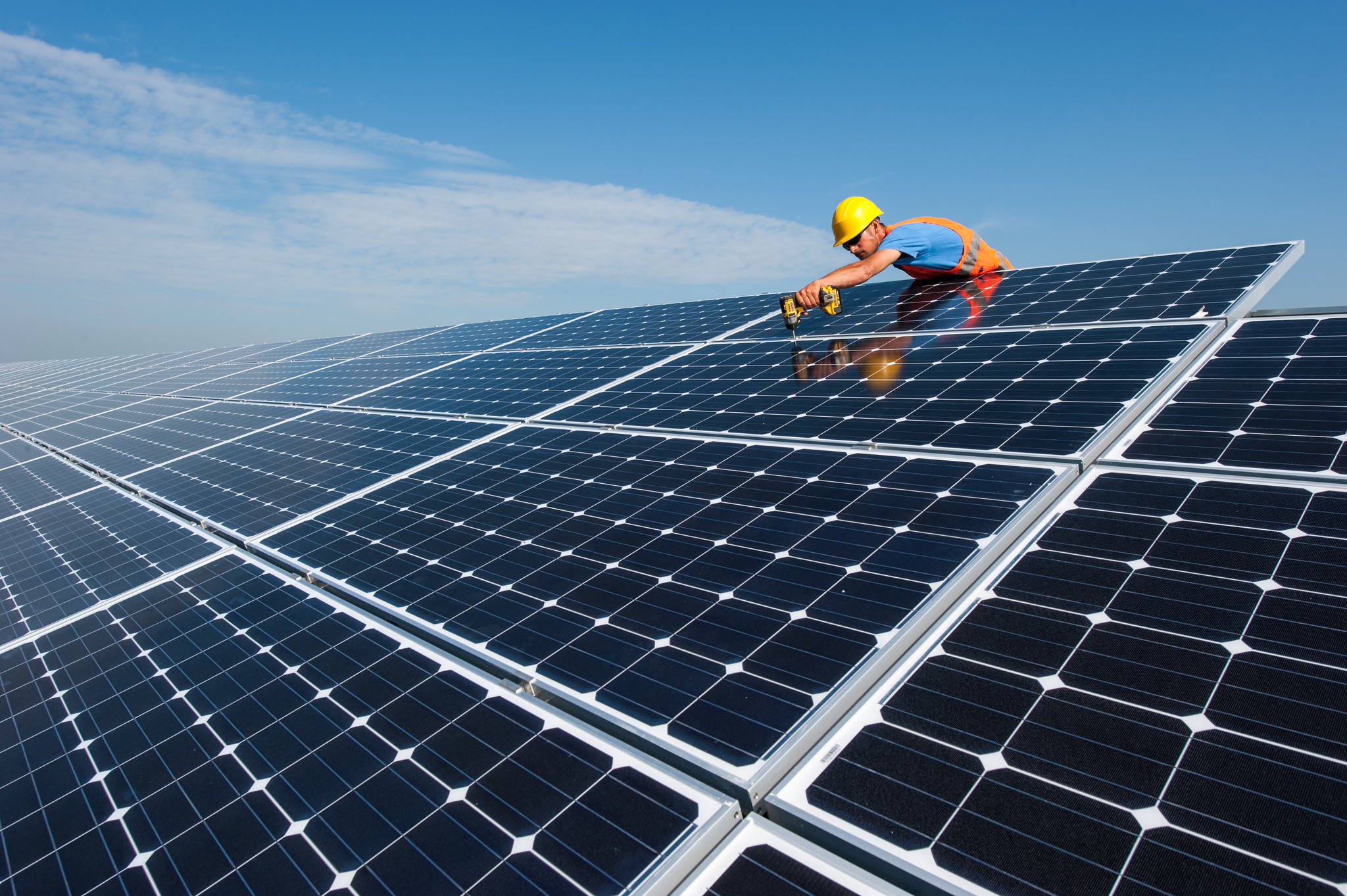 Compensatie Voor Uitvallende Omvormers Van Zonnepanelen