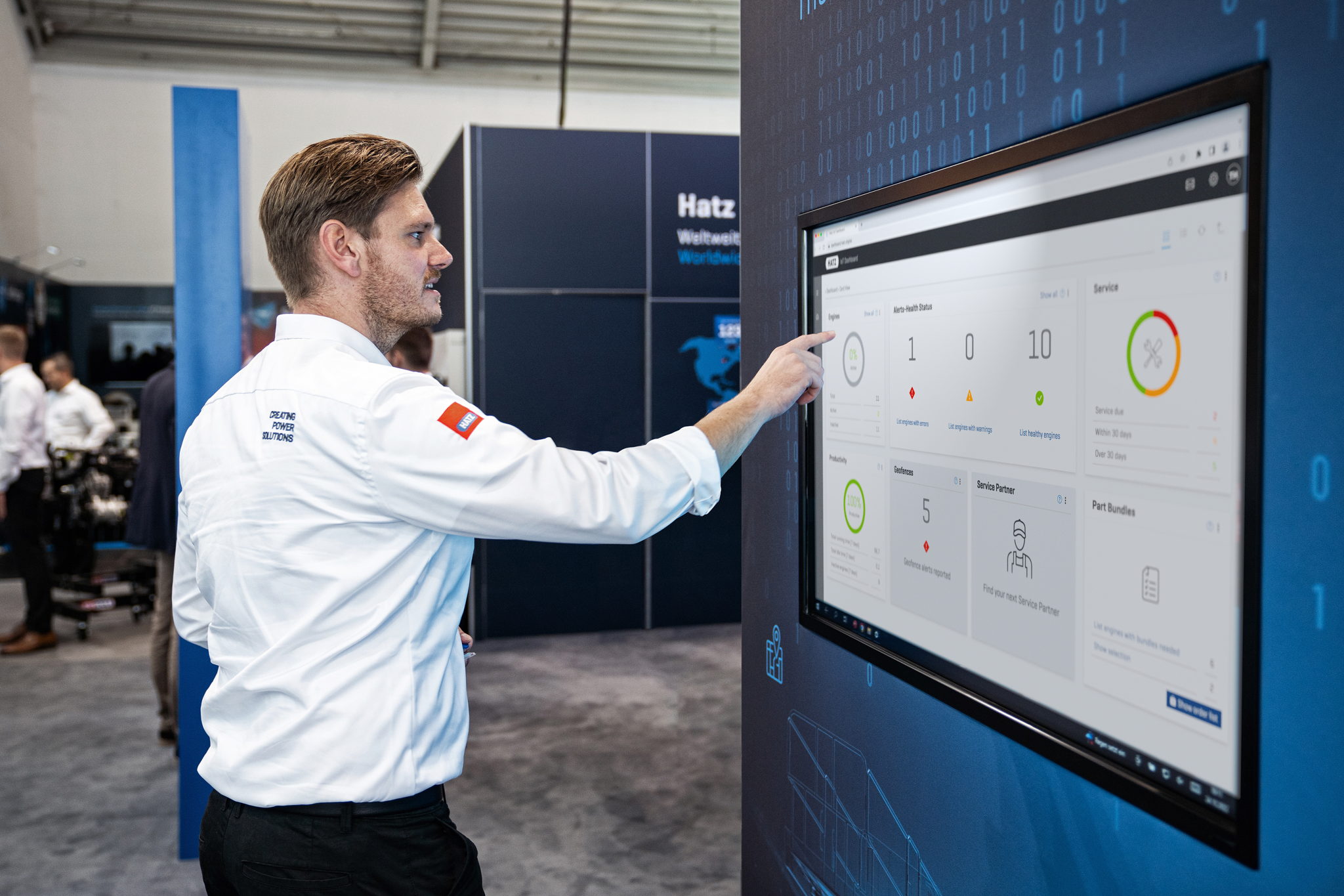 Connect Compact Machines Digitally with Ease