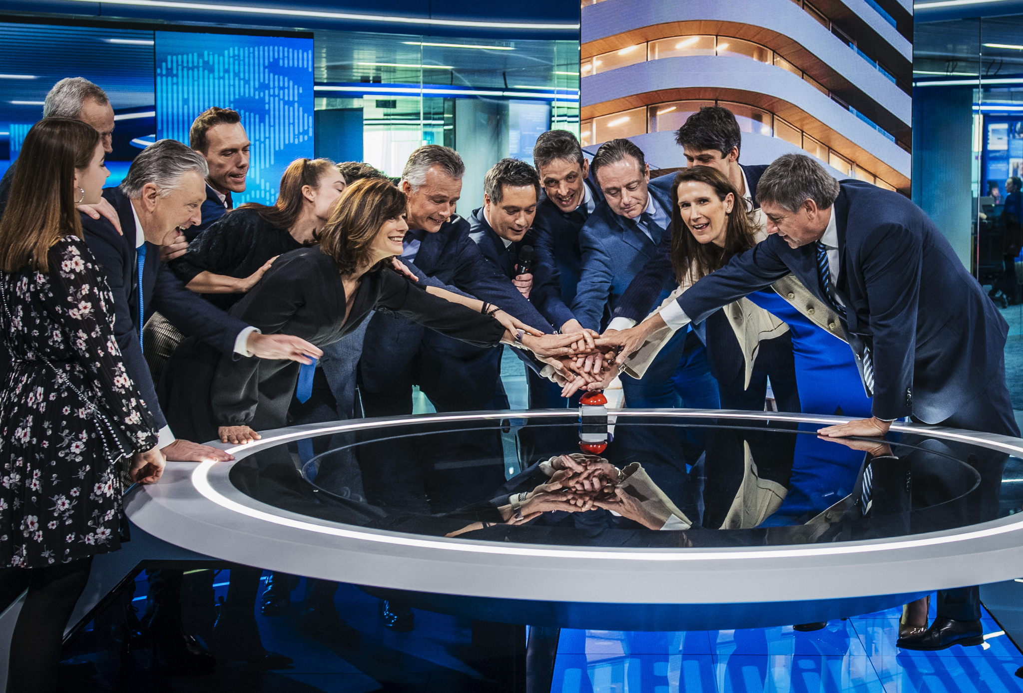 Eerste uitzending VTM NIEUWS vanuit Antwerpen