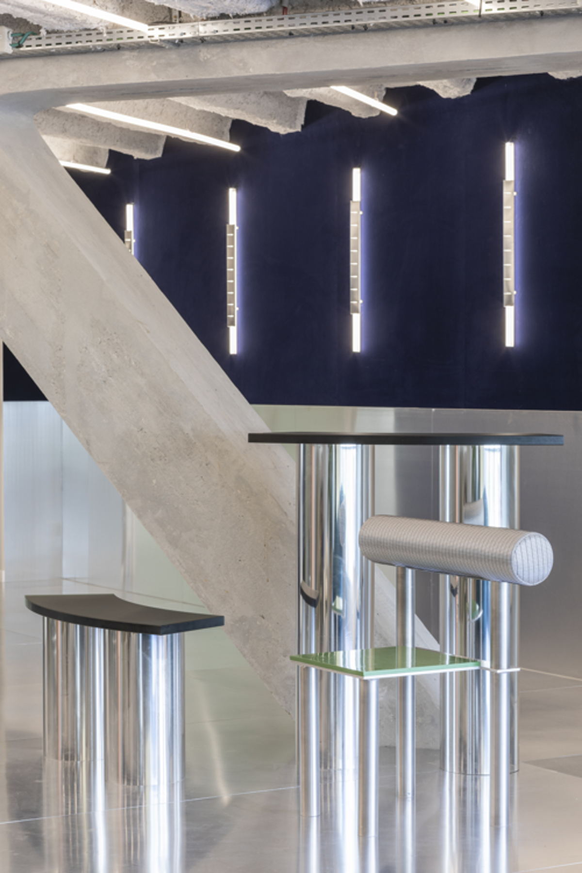 Cobra Studios designs new premium meeting spaces in an Art Deco ...