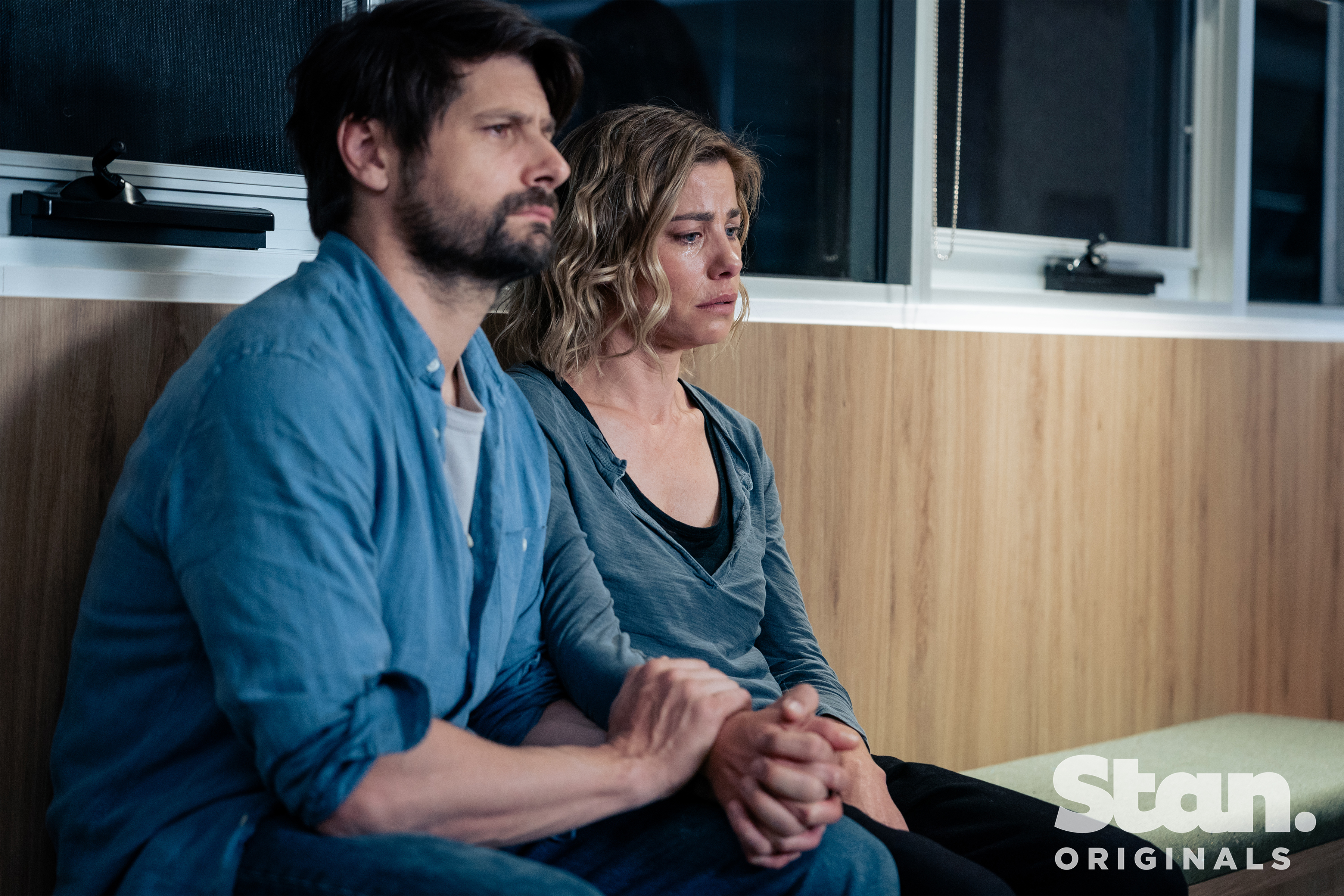 POIGNANT AND MOVING, BROOKE SATCHWELL LEADS THE CAST OF THE STAN ...