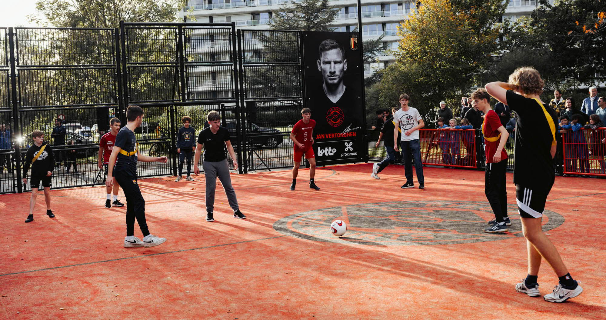 L’Union Belge de Football inaugure un Belgian Red Court à Saint-Nicolas