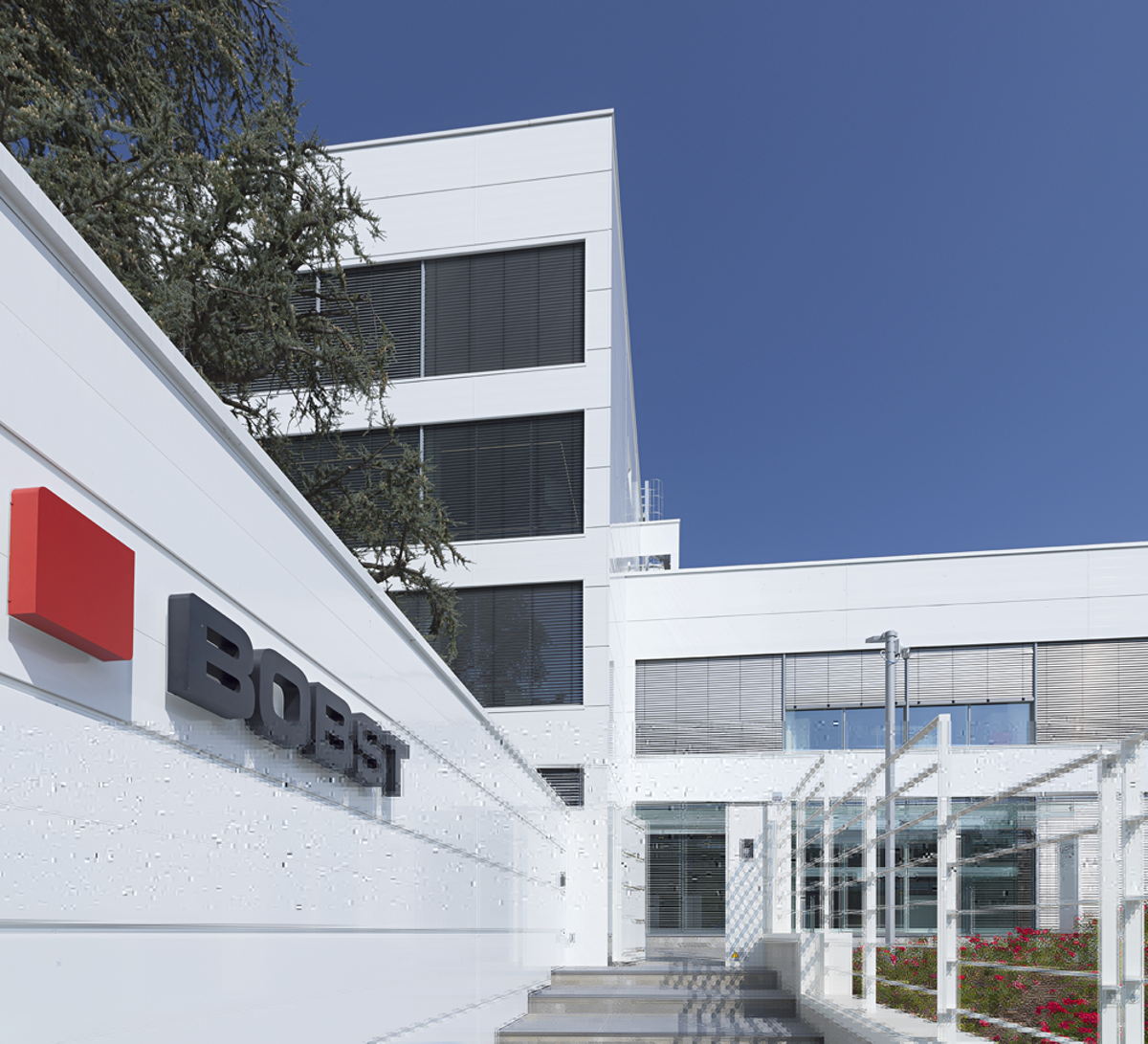 Bobst Italia inaugura il nuovo stabilimento e celebra il 60 ...