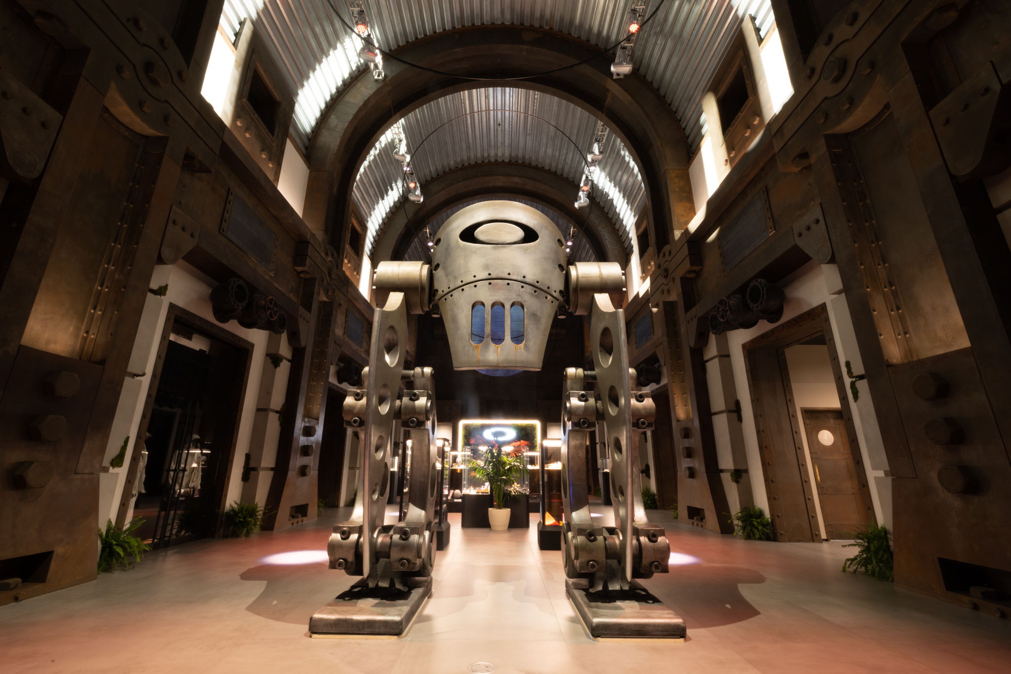 50 YEARS, ONE VISION: OAKLEY CELEBRATES ITS ANNIVERSARY AT FOOTHILL ...