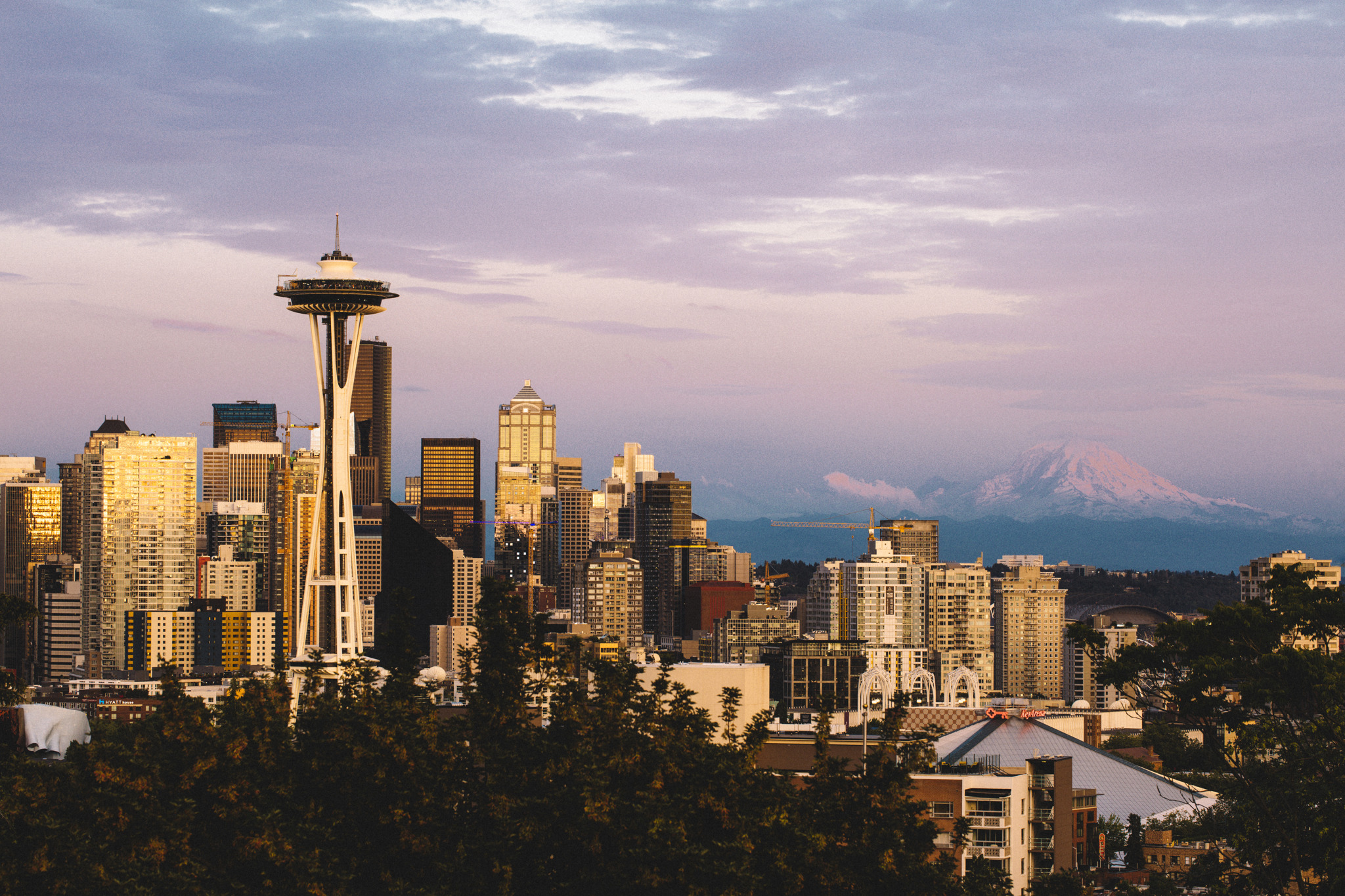 Cathay Pacific connects Hong Kong and Seattle with a five-times-weekly ...