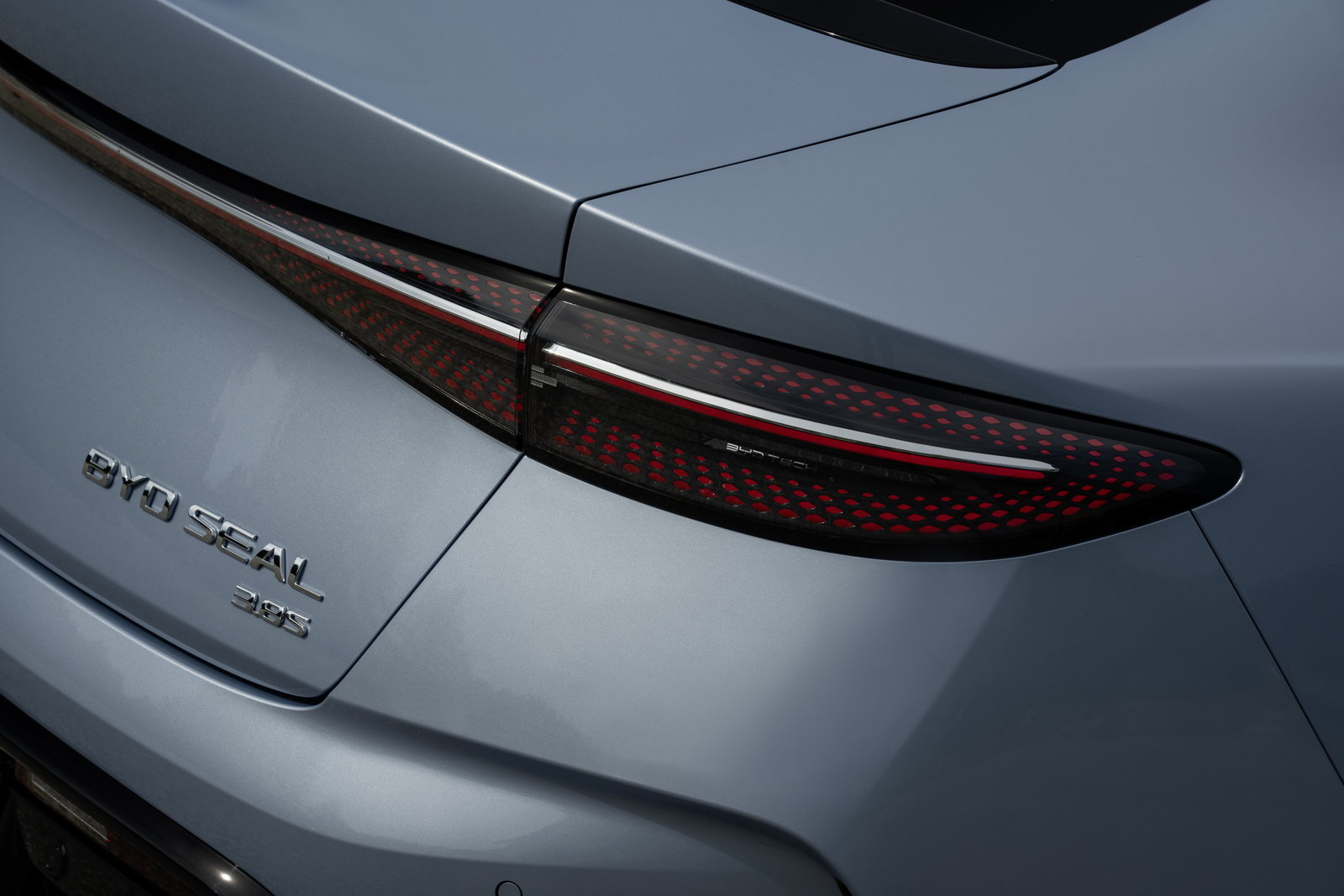 BYD SEAL arrives in Europe Setting the Standard in Breakthrough ...