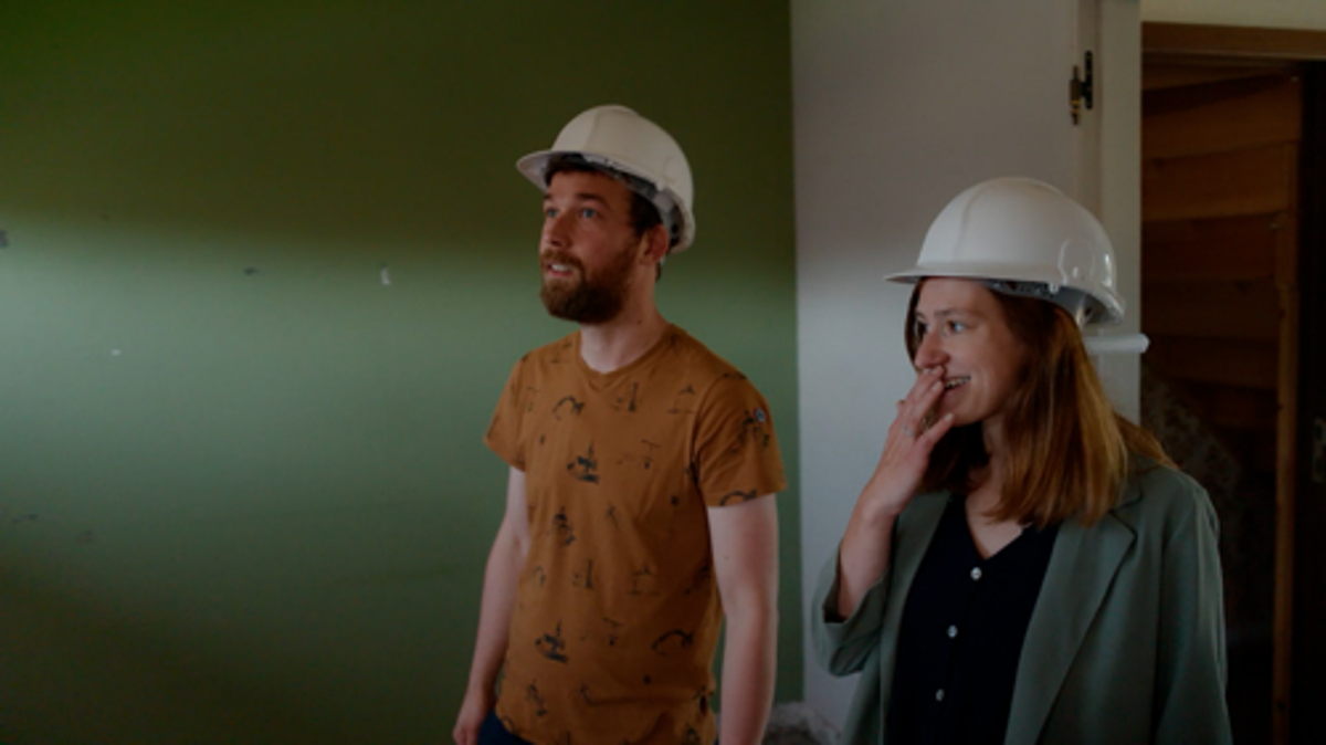 Verbouwen of verhuizen? Makelaar Kristien gaat de strijd aan met nieuwe ...