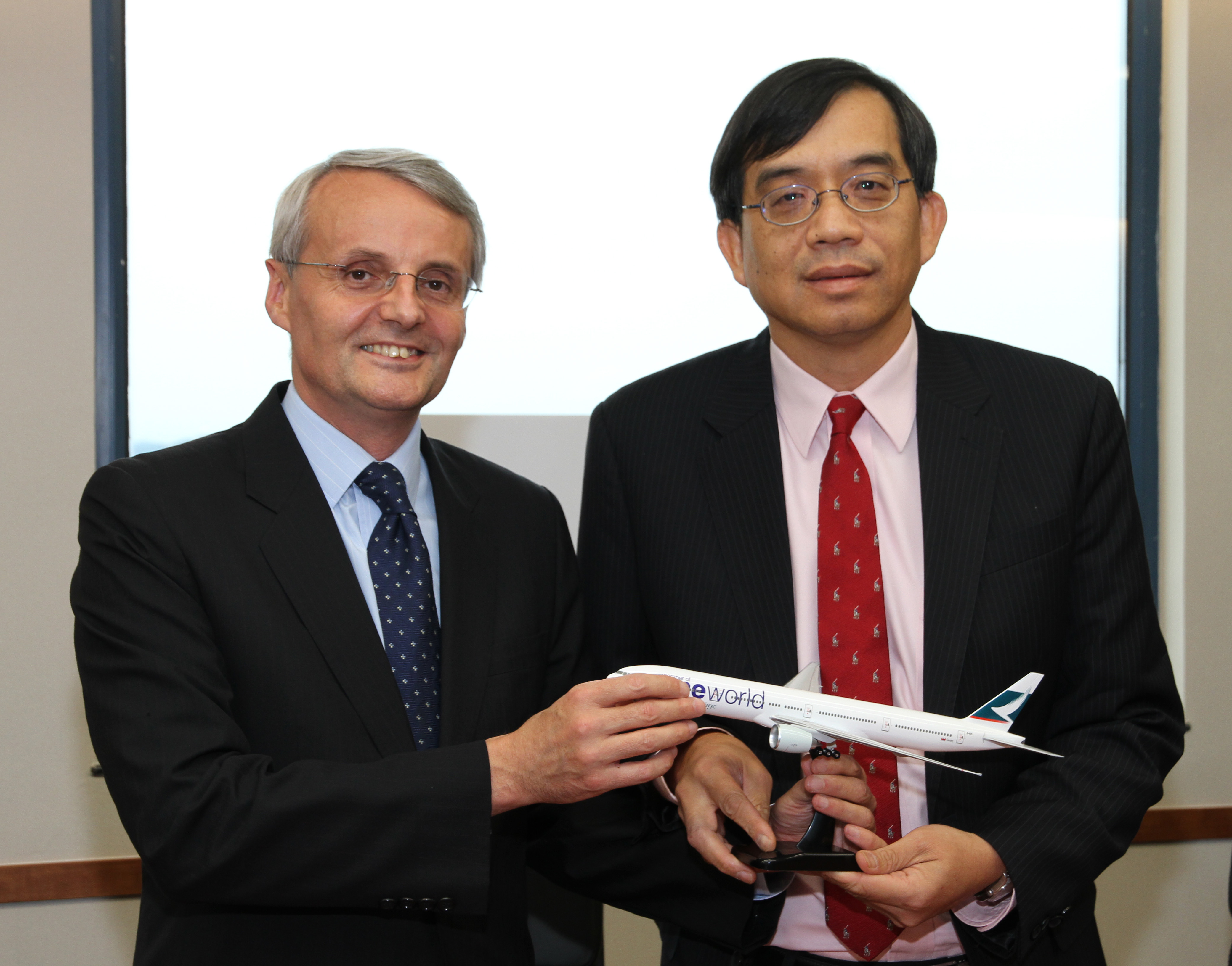 HAECO And Cathay Pacific form joint venture to provide inventory ...