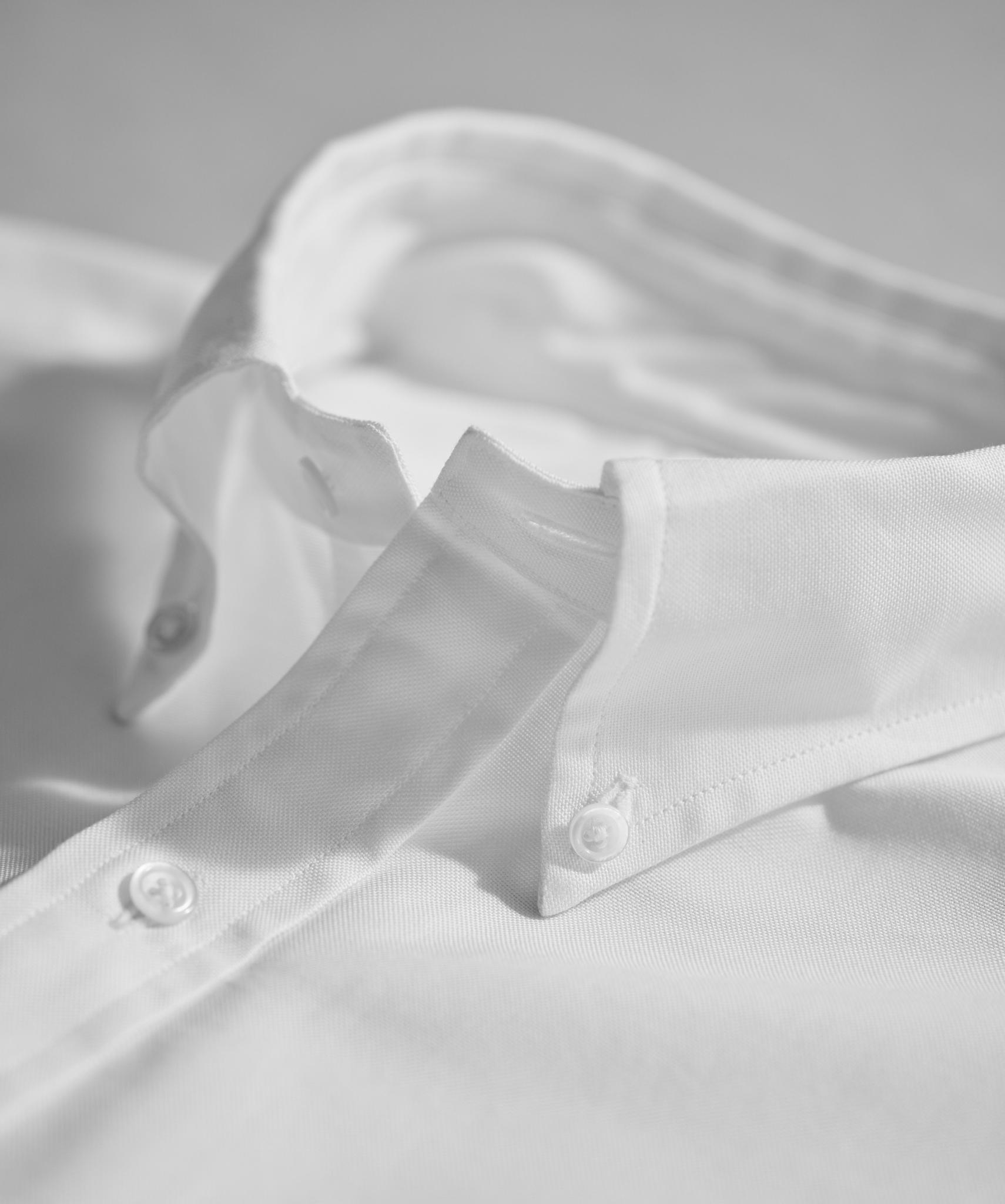 Brooks Brothers celebra el 125º aniversario de su icónica camisa Button ...