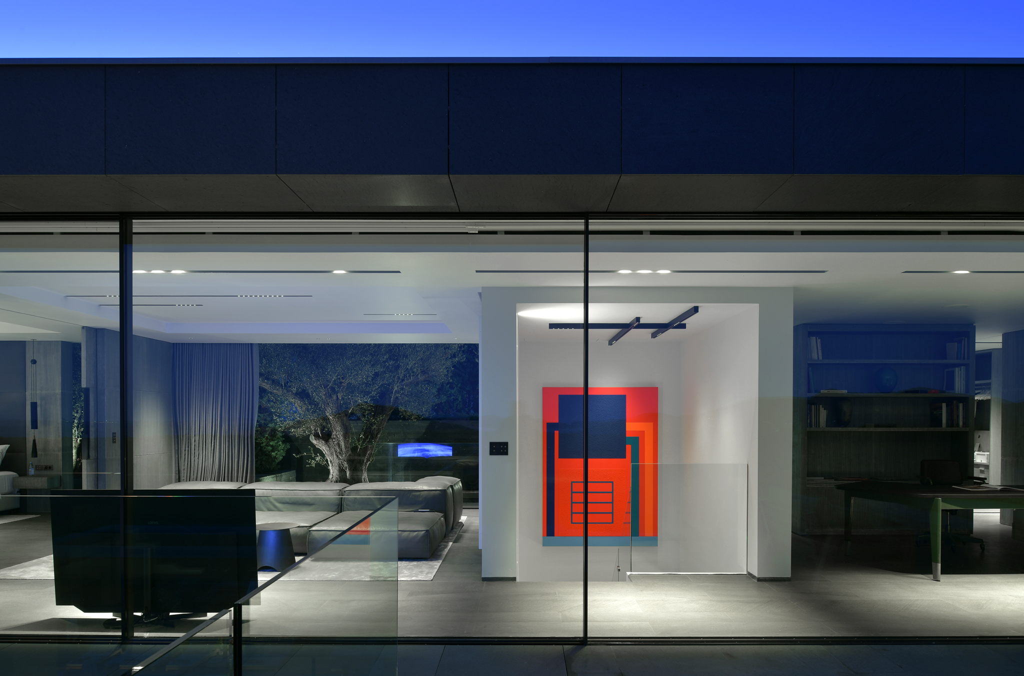 kreon et belux lancent ensemble 'the world of kreon'