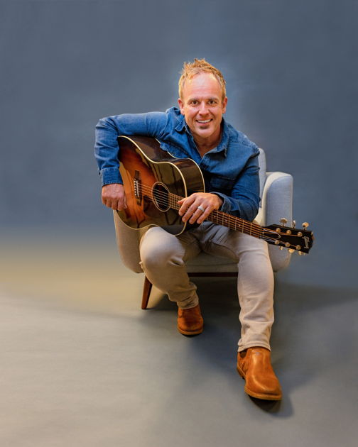 Christian Singer-Songwriter David Glenn Offers Hope for a “Brand New ...