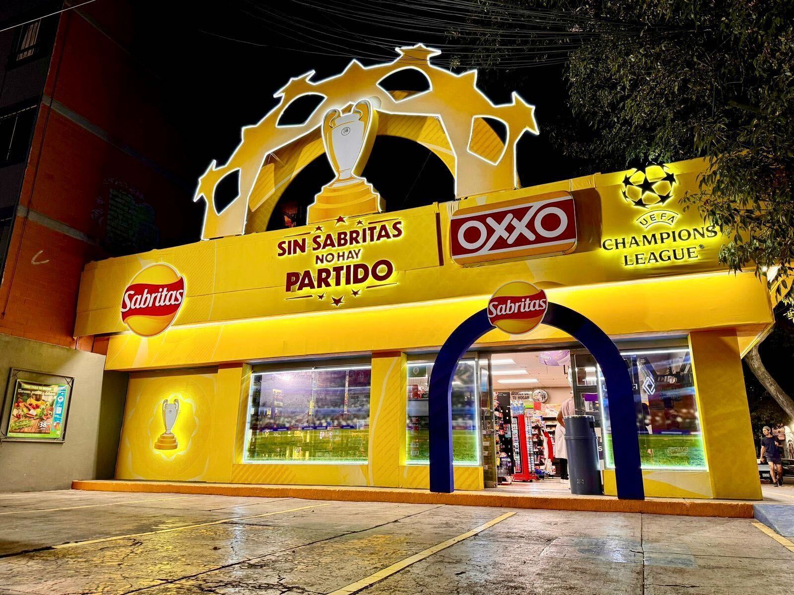 Sabritas® y Oxxo abren al público la primera flagship store de la UEFA Champions League en CDMX