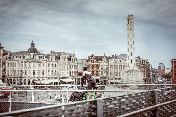 Wij.leveren bereikt mijlpaal met tienduizendste pakketje Wij.leveren bereikt mijlpaal met tienduizendste pakketje