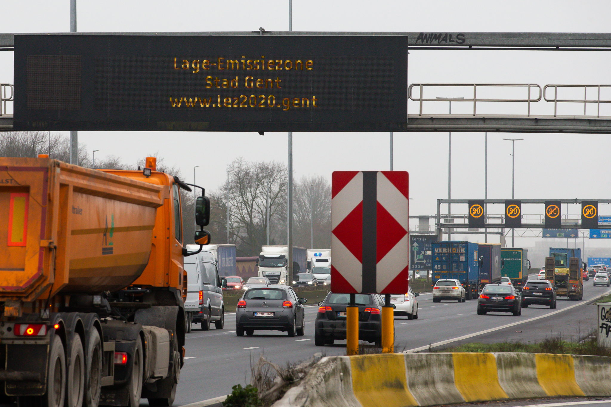 From 2031, no more diesel cars in low-emission zones of Ghent and Antwerp