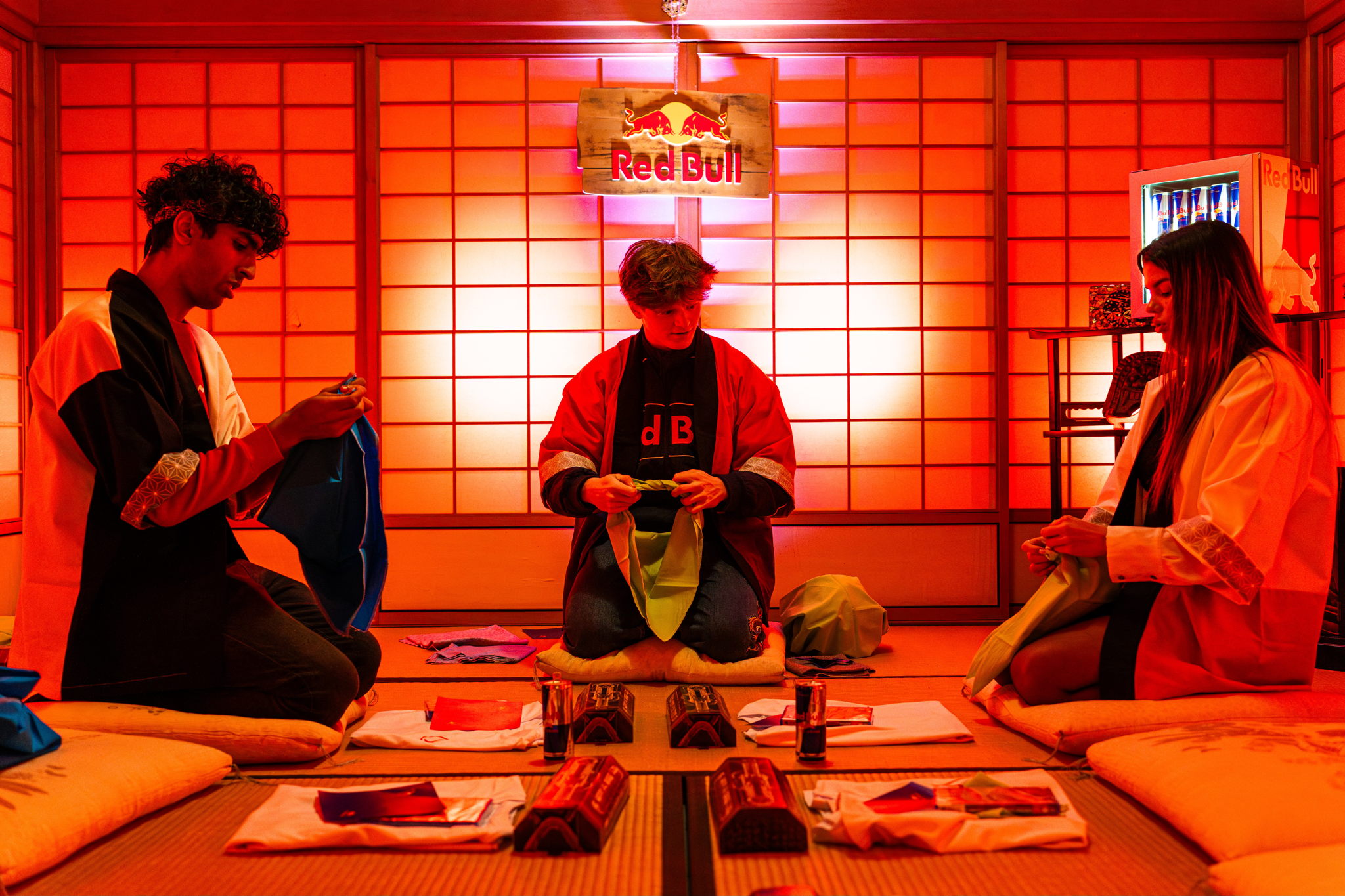 RED BULL VIERT LAUNCH ASSASSIN'S CREED SHADOWS MET GRATIS IN-GAME REWARDS