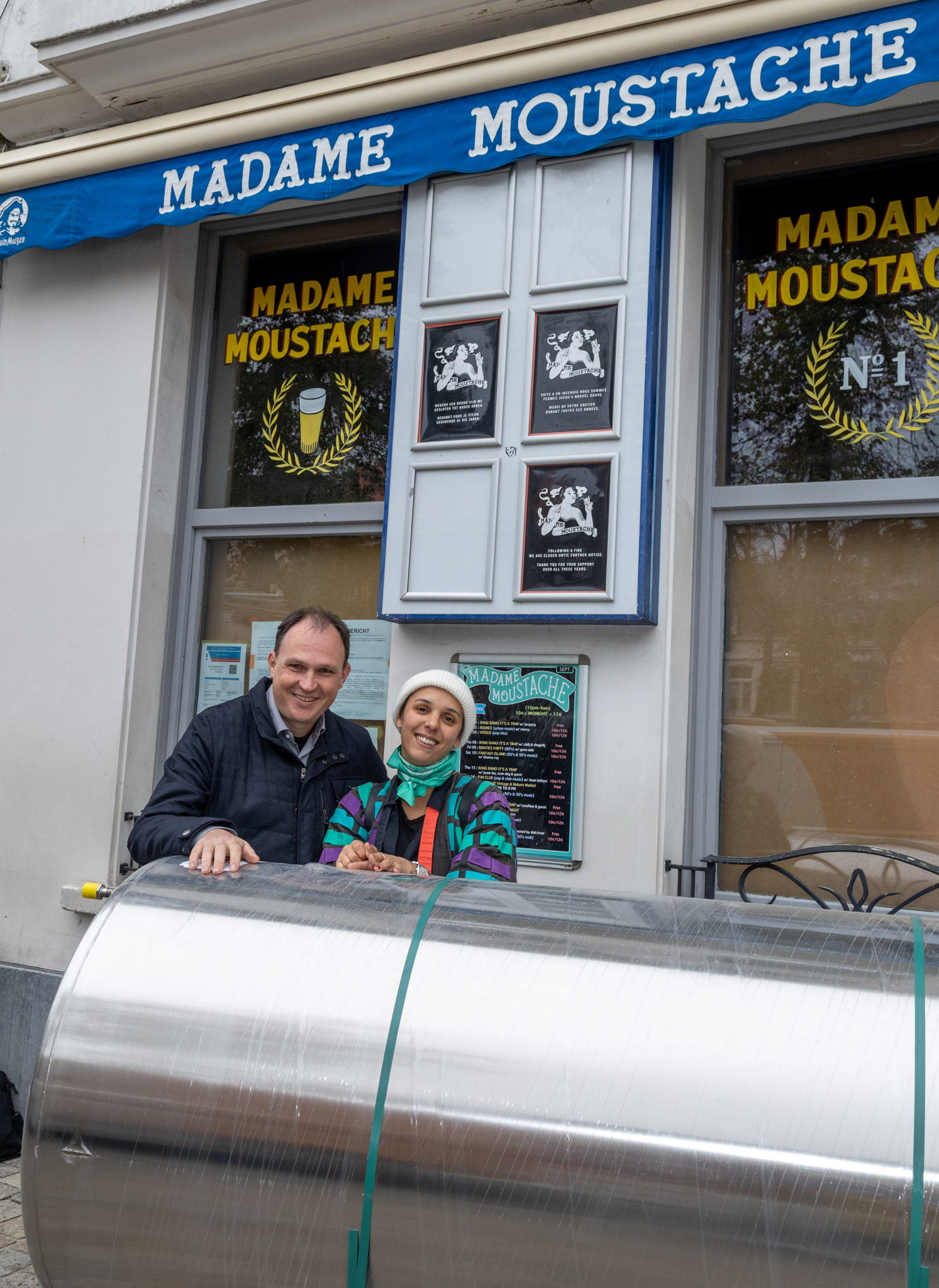 Nachtclub Madame Moustache bereidt heropening voor en kiest voor ...