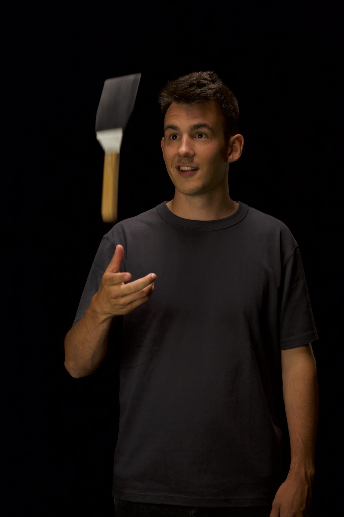 Loïc, le pétillant chef du petit écran, met la main à la pâte chez ...