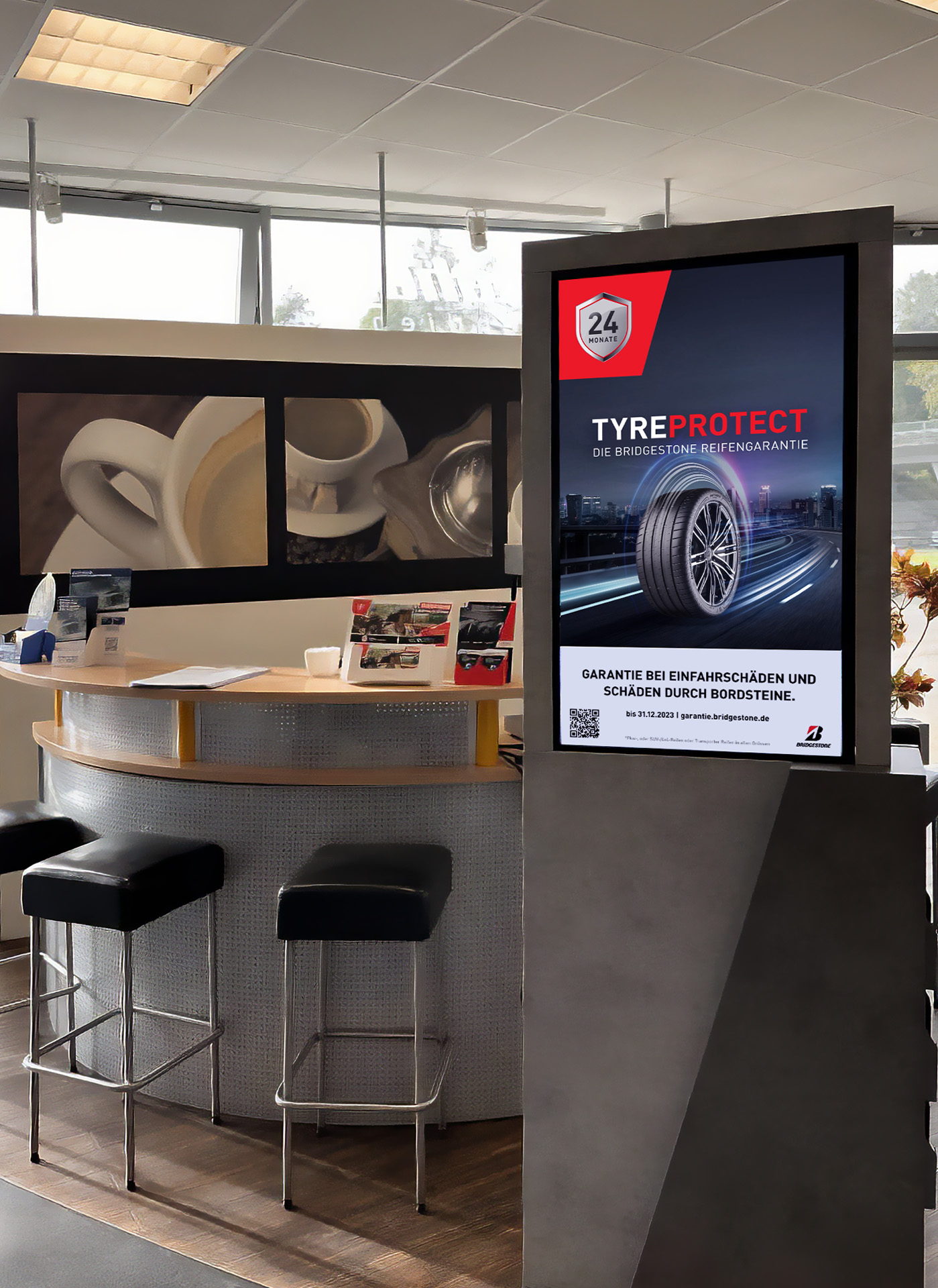 Digital signage with style - baermedia utilises Sony BRAVIA ...