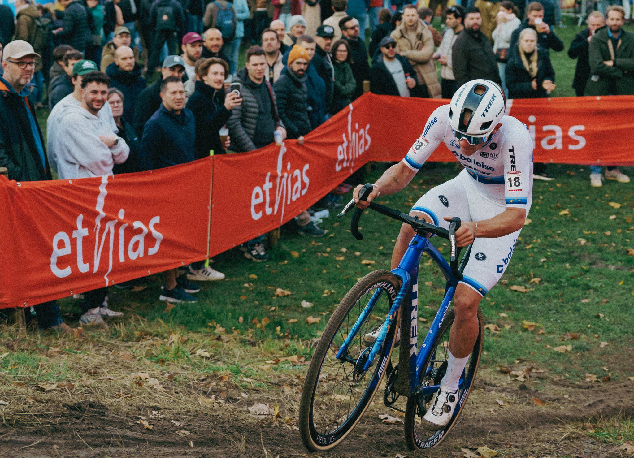 Antwerpen start kerstvakantie sportief met UCI Wereldbeker veldrijden