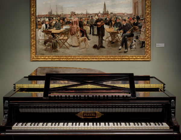 19de-eeuwse Peter Benoit-piano klinkt weer in Museum Vleeshuis