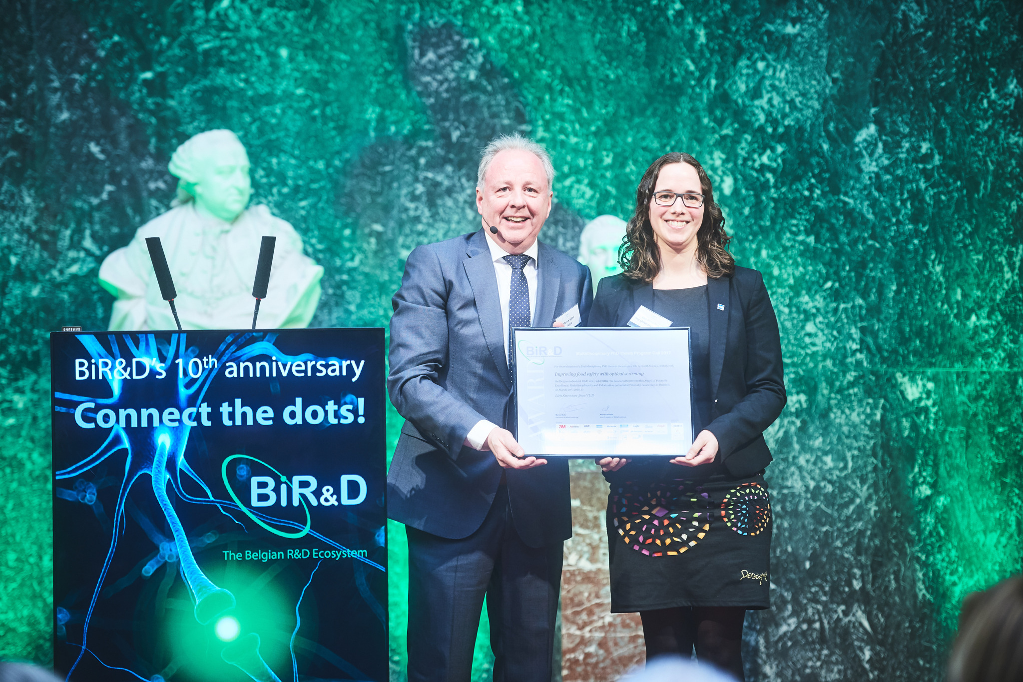 Lien Smeesters VUB B-PHOT wint Belgian Industrial Research ...