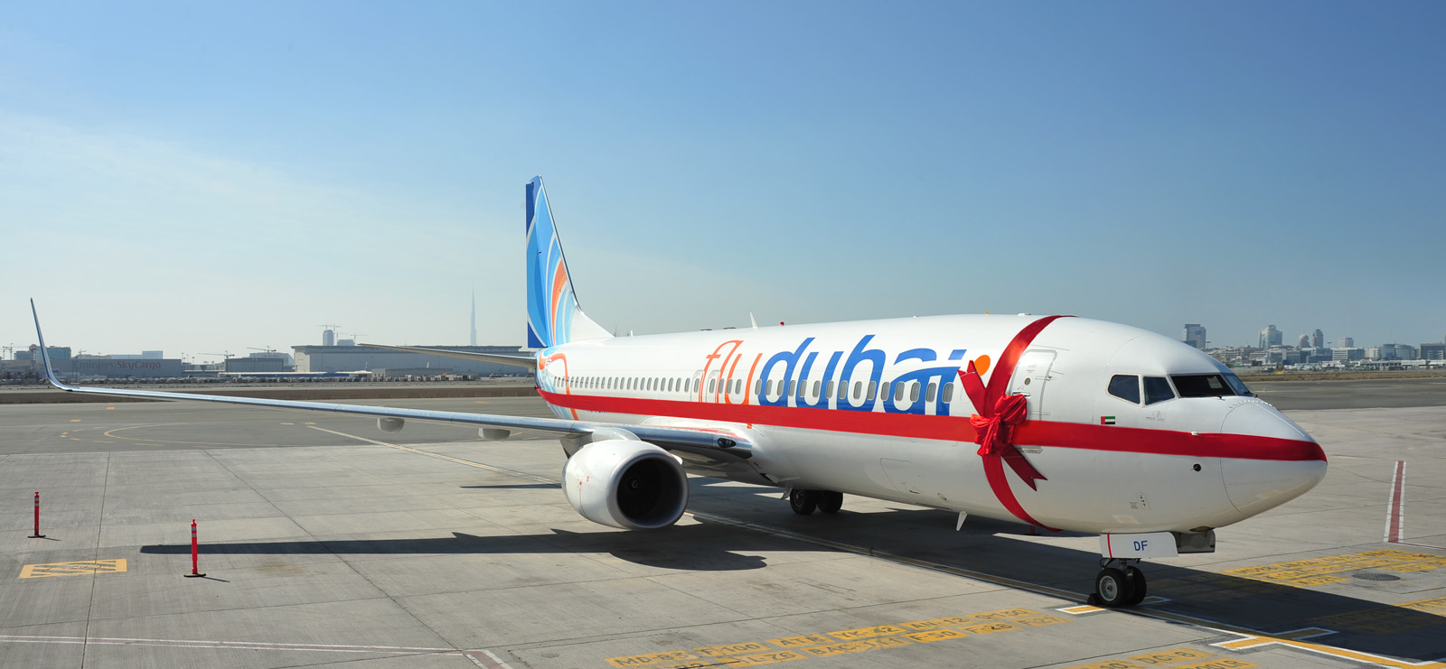 flydubai on fast track: sixth aircraft arrives on schedule