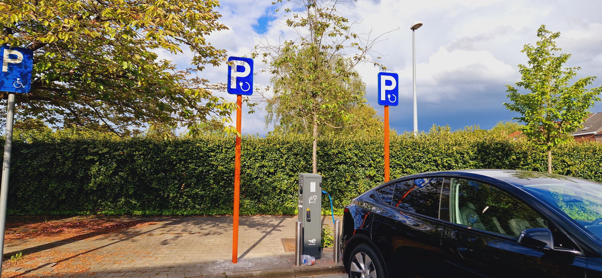 Leuven verdubbelt aantal laadpalen op openbaar domein