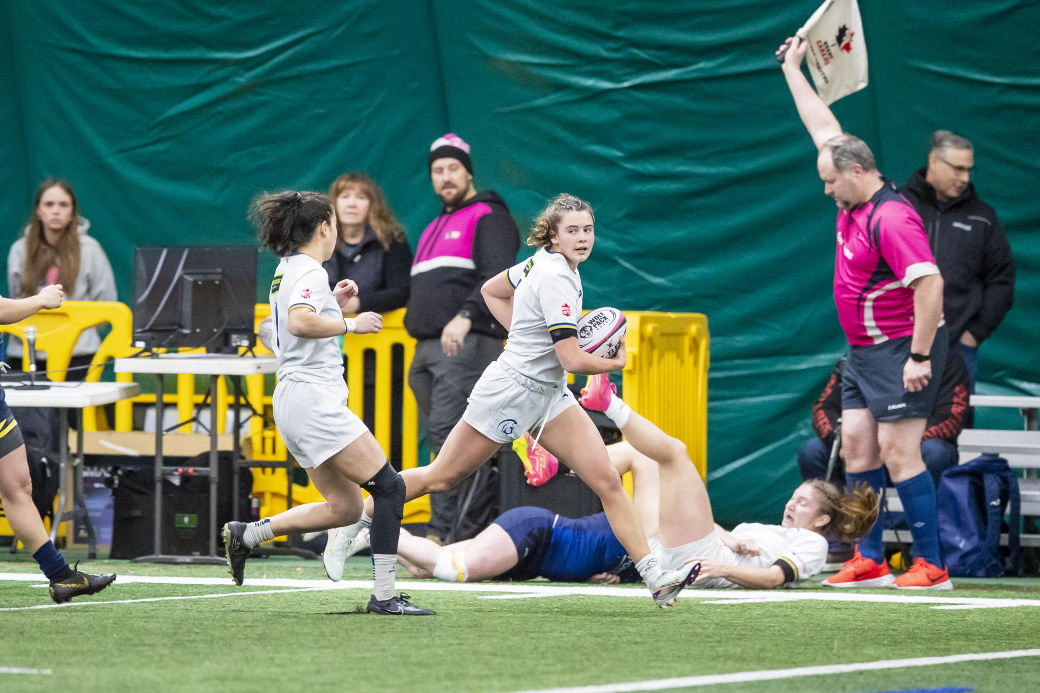 Rugby 7s: UBC leads after day one, three-way battle for second takes shape