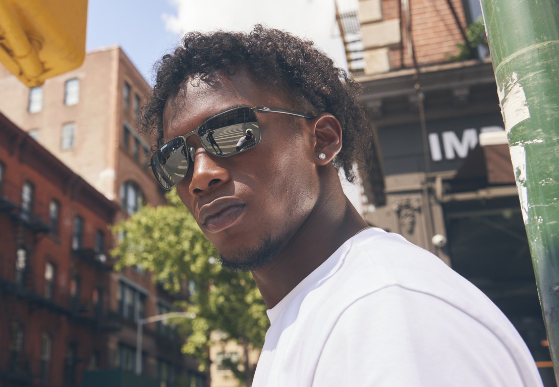 OAKLEY® WELCOMES A NEW GENERATION OF NFL ATHLETES TO TEAM ROSTER: DEEBO ...