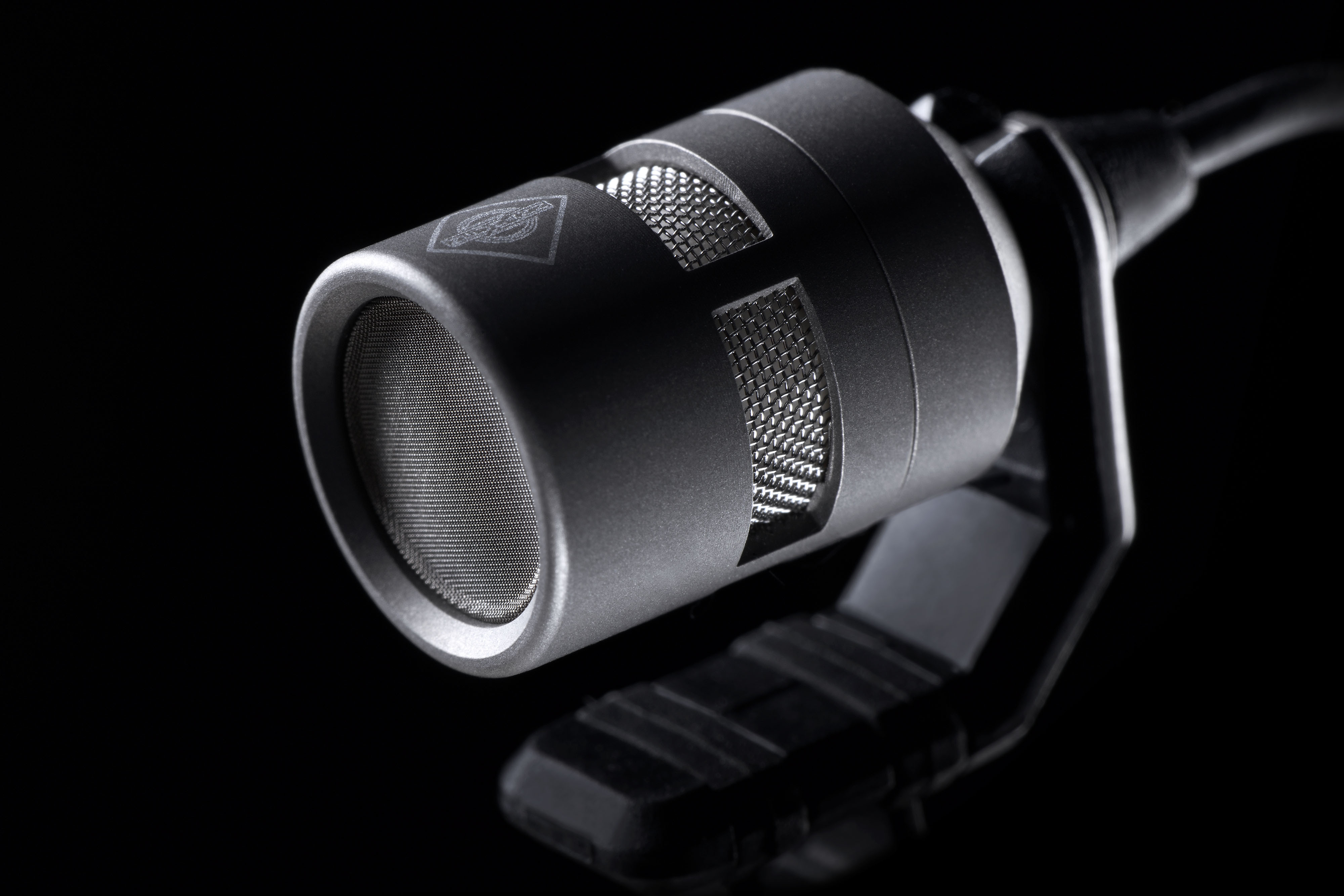 Deze capsule is anders dan alles wat haar ooit voorafging” – Neumann ...
