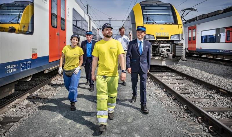 NMBS zet aanwervingsgolf verder: 1.600 vacatures in 2023