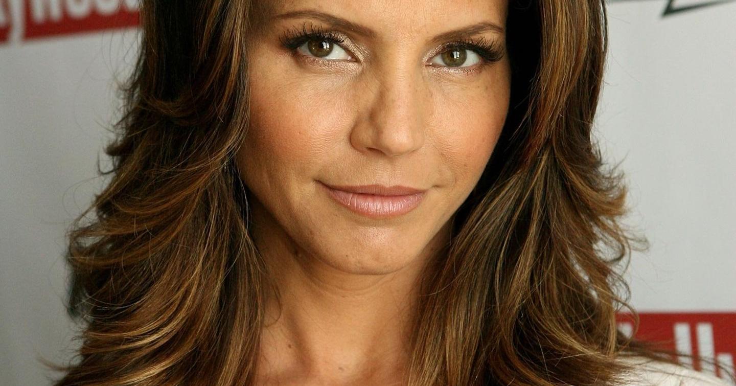 Charisma Carpenter strijkt neer op FACTS