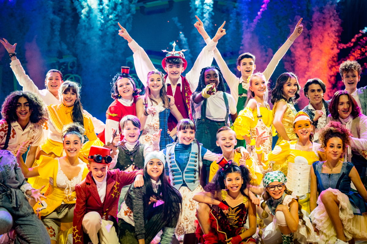 Imea Denooze en Sebe Buermans spelen de hoofdrollen in Ketnet Musical ...