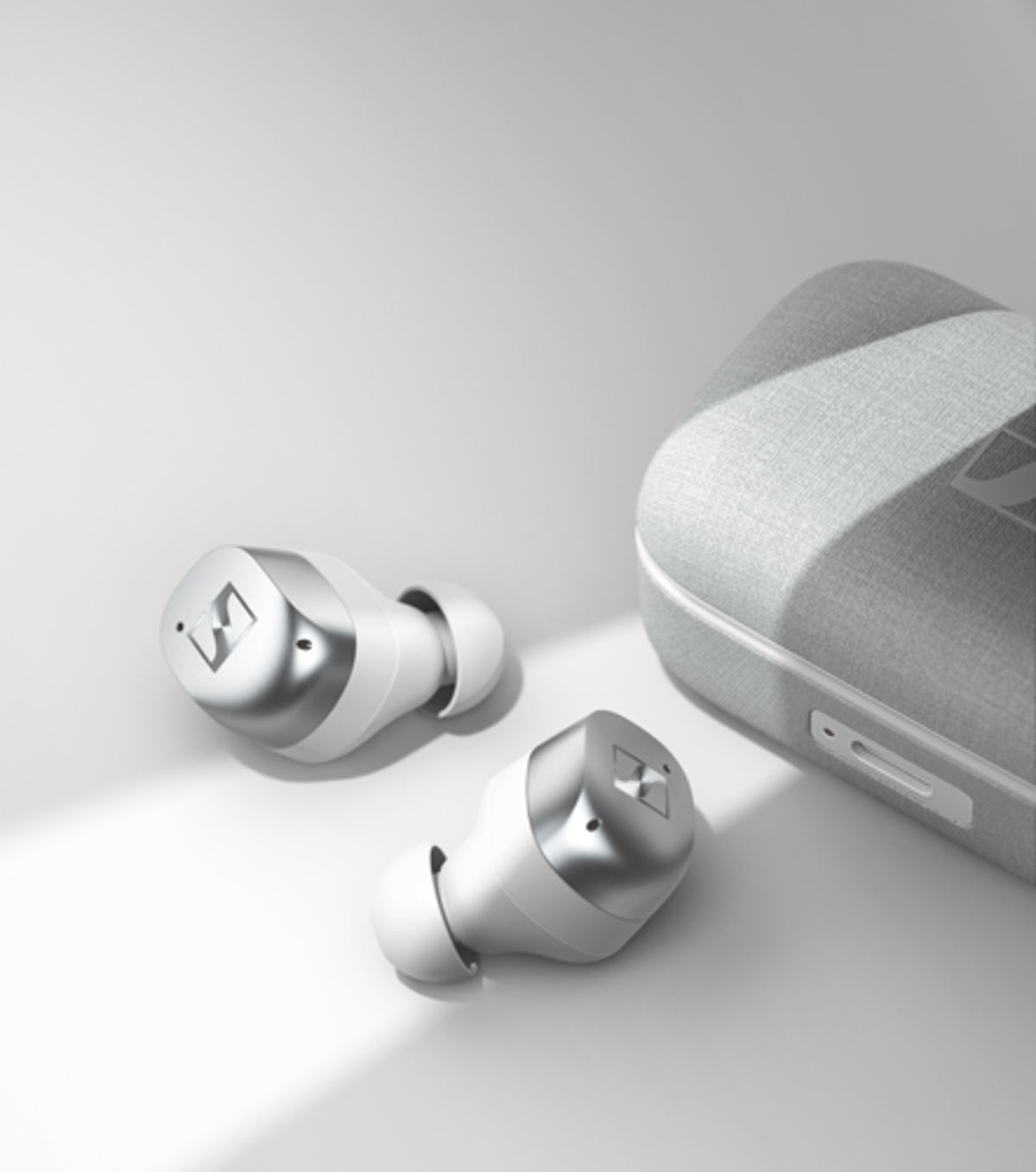 New Sennheiser MOMENTUM True Wireless 4