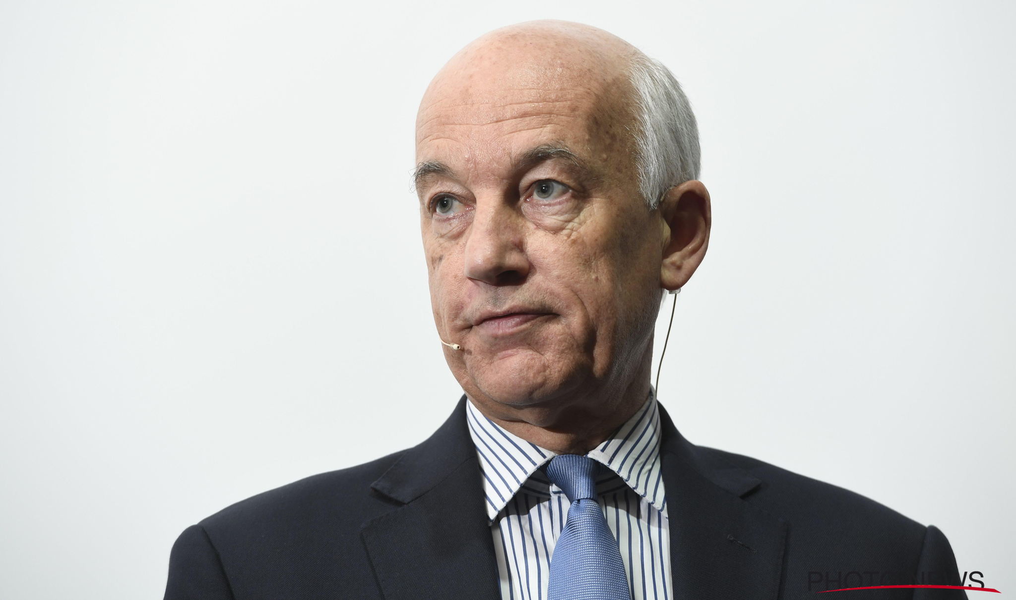 David Elleray steps down as chairman of the Professional Refereeing Board