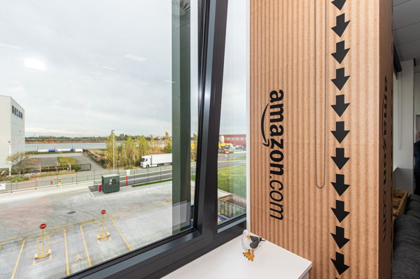 Amazon opens first delivery centre in Flanders