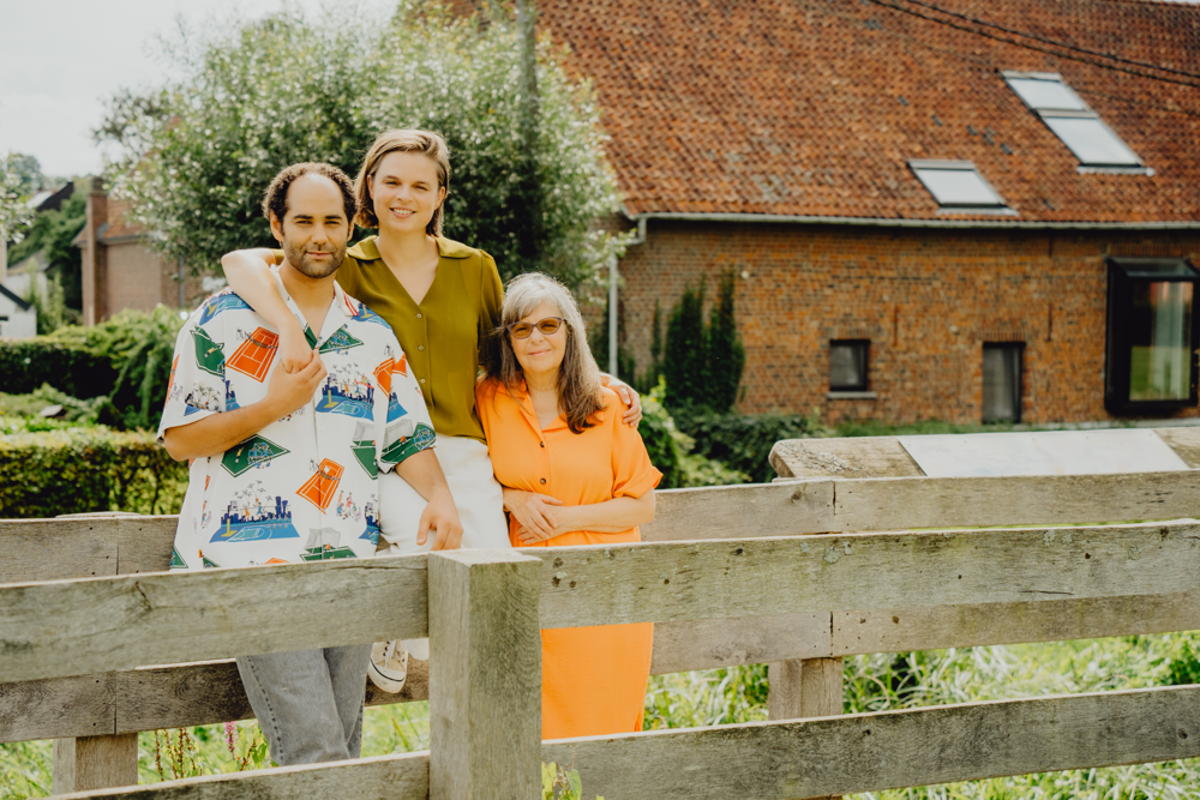 Zwangerschap van Laura zet vriendengroep onder hoogspanning in ...