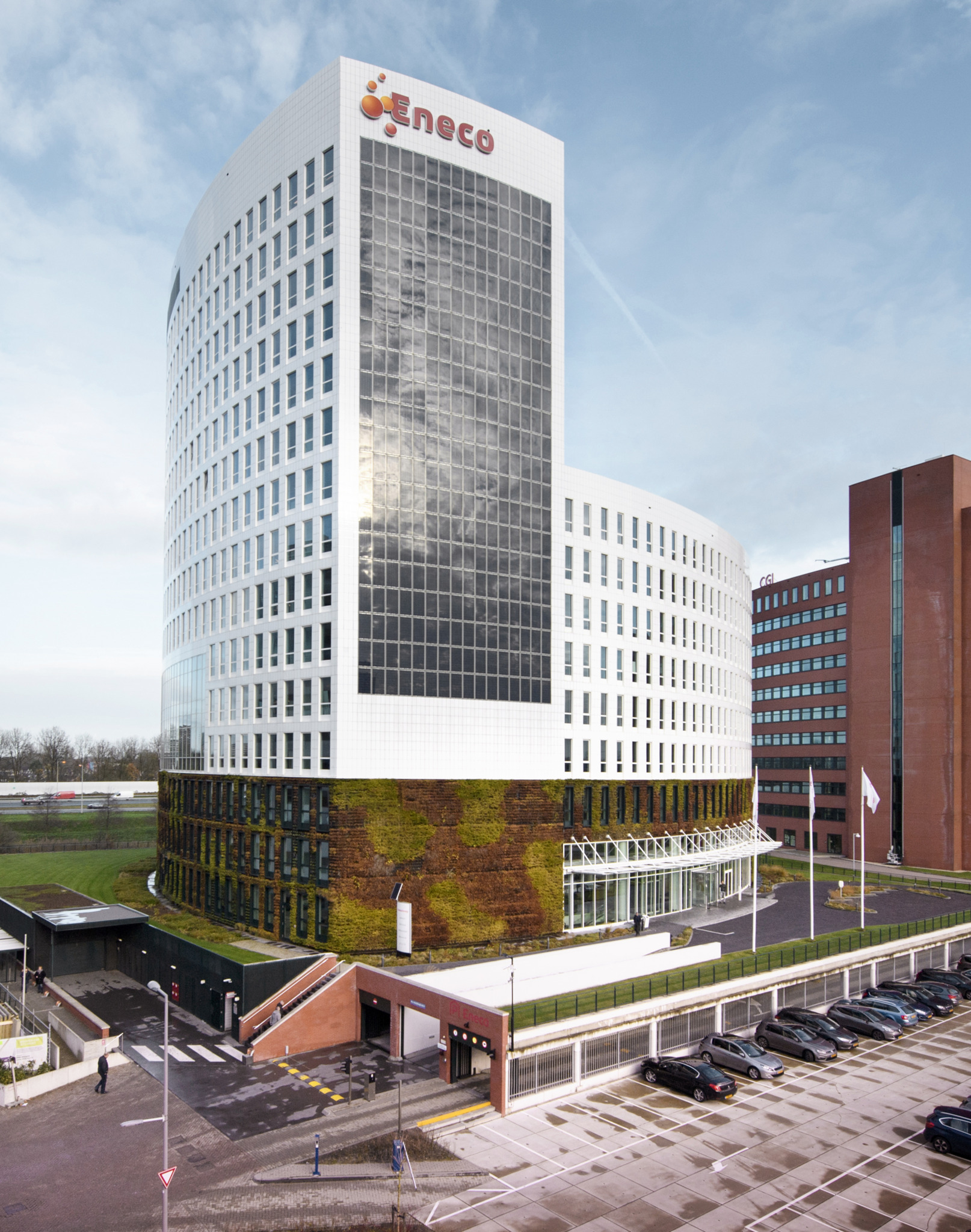 Eneco strengthens its sustainable course and further expands ...