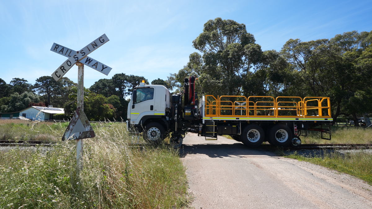 Road-to-Rail Experts Aries Rail on Fast Track With All-Isuzu Hire Fleet
