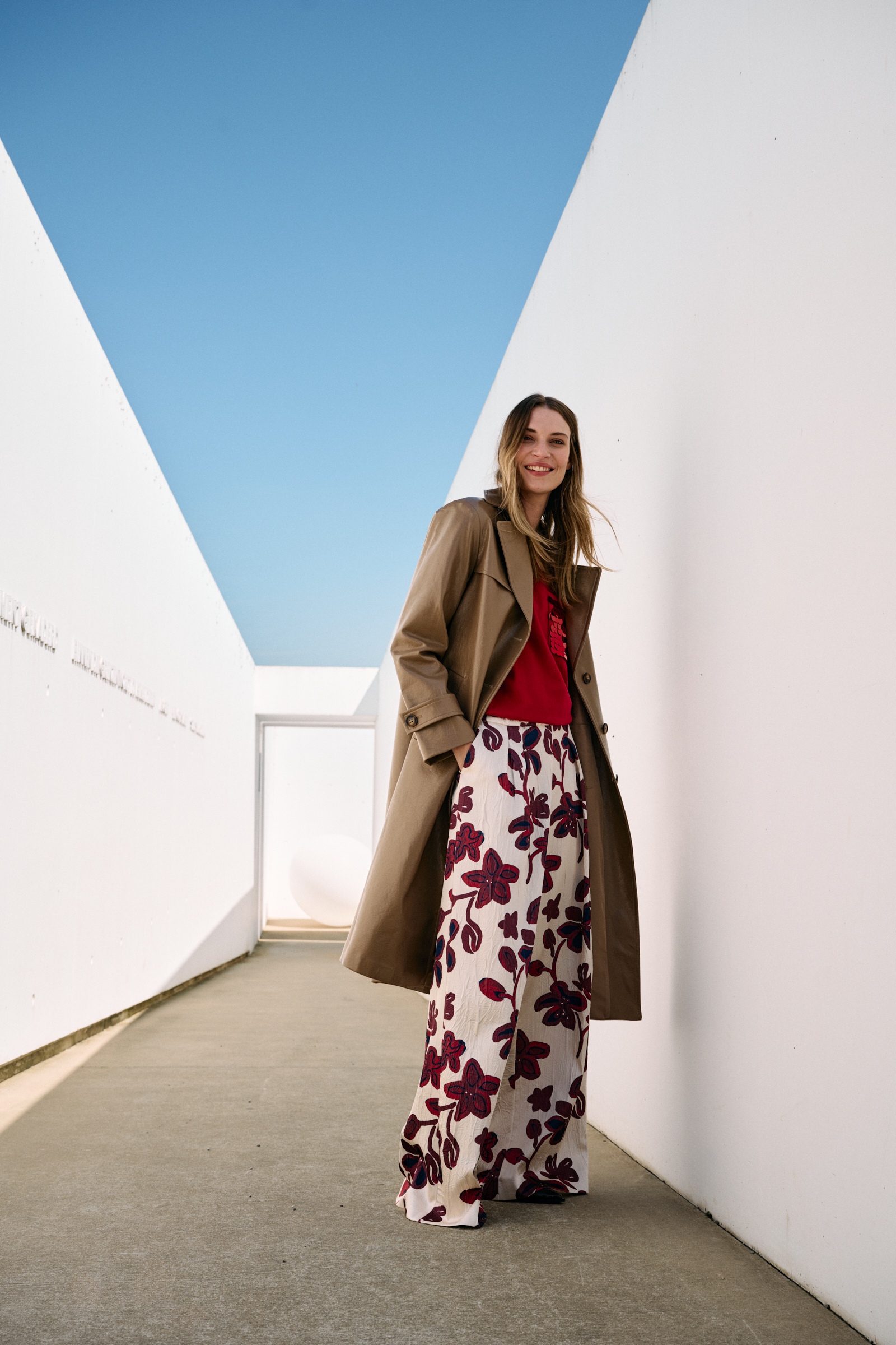 Van vernieuwde klassiekers tot surrealistische designs, Mayerline Brussels introduceert een FW25 ...