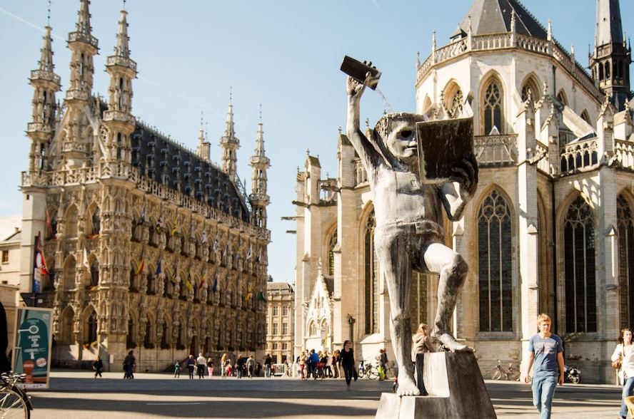 Bestuursnota Leuven: ‘Op koers voor morgen’