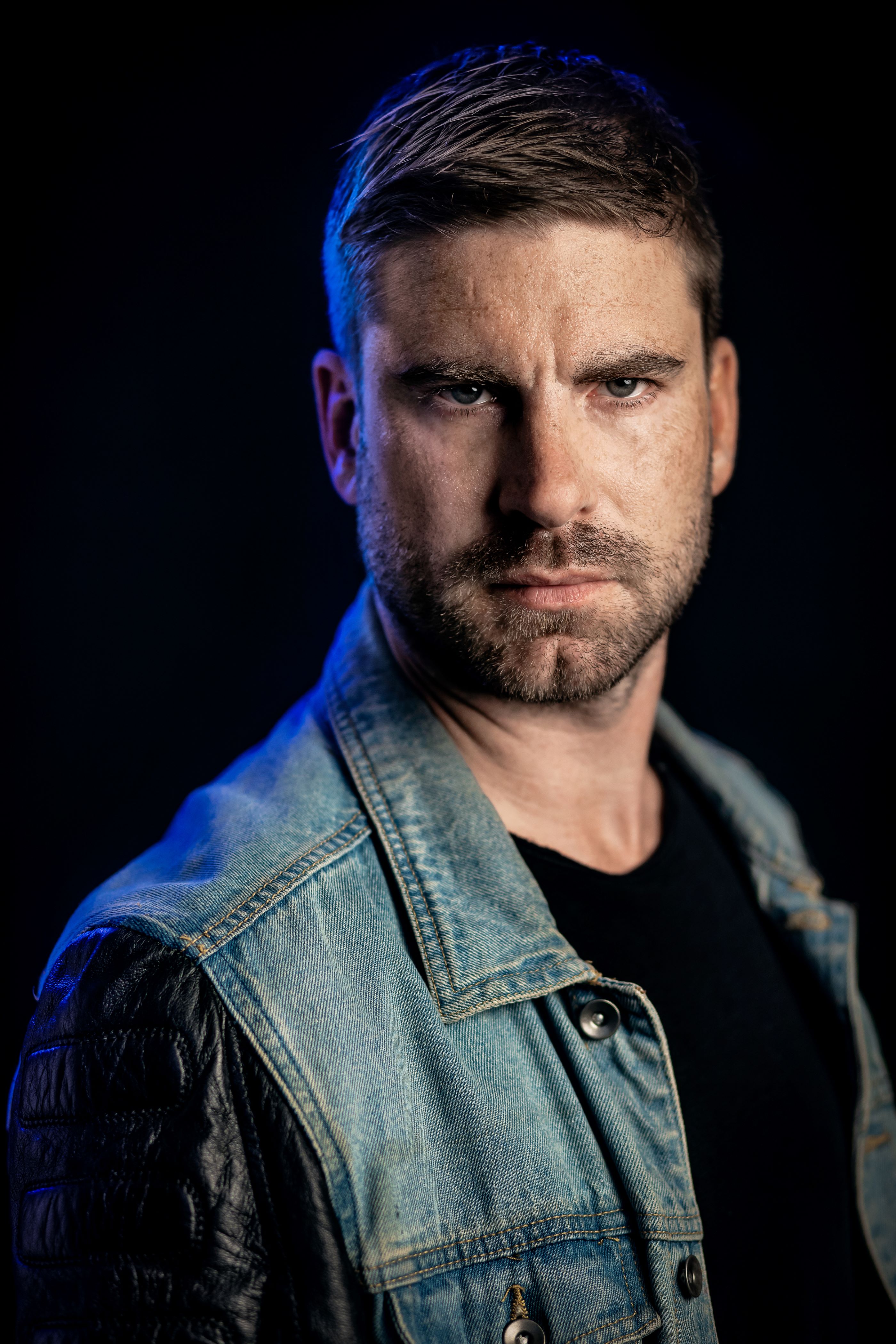 Spannende misdaadreeks FAIR TRADE vanaf maandag 15 februari bij VTM