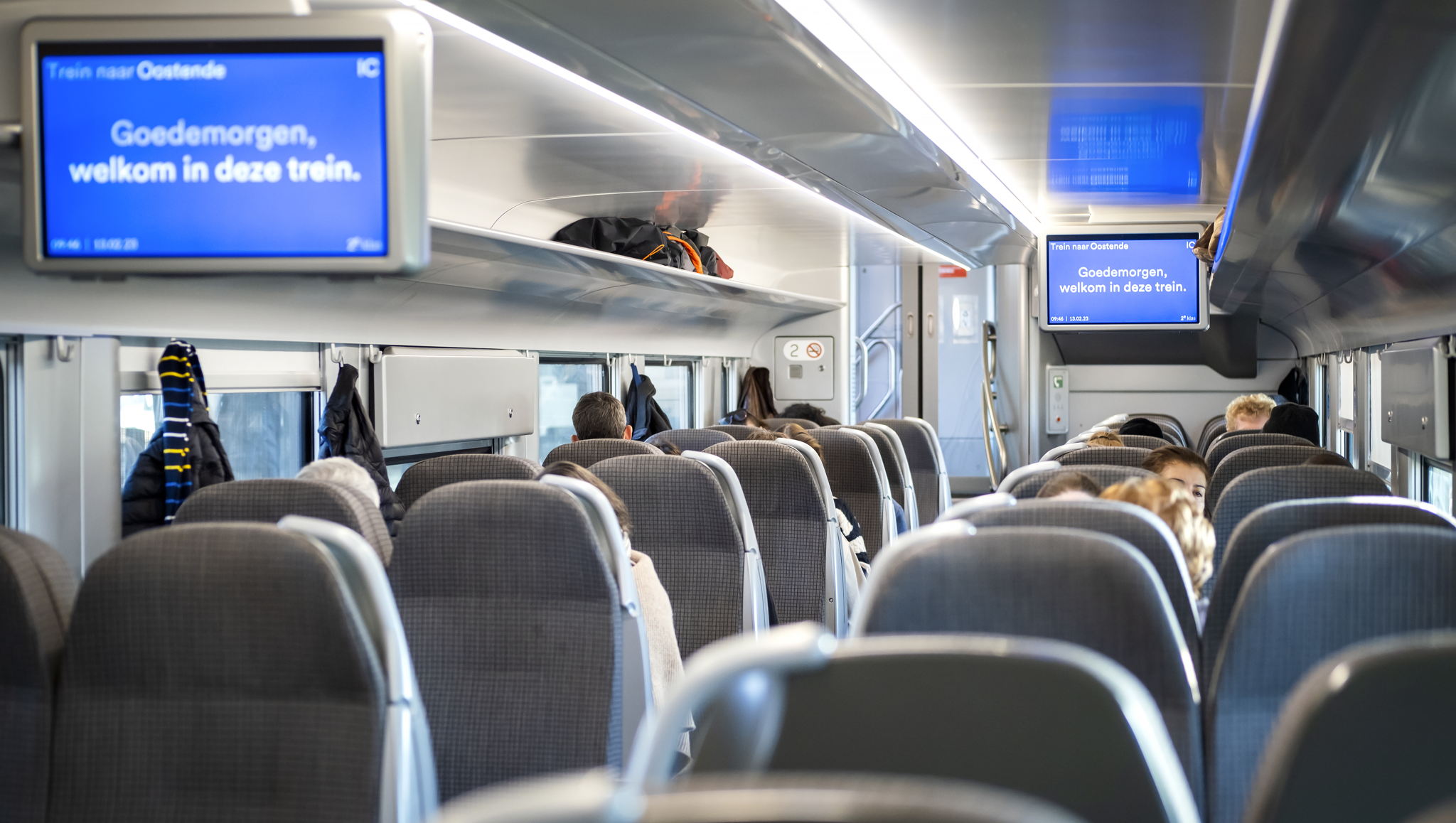 Les nouveaux trains à double étage de la SNCB franchissent le cap des ...